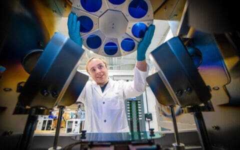 Planetary/Dome - Angstrom Engineering